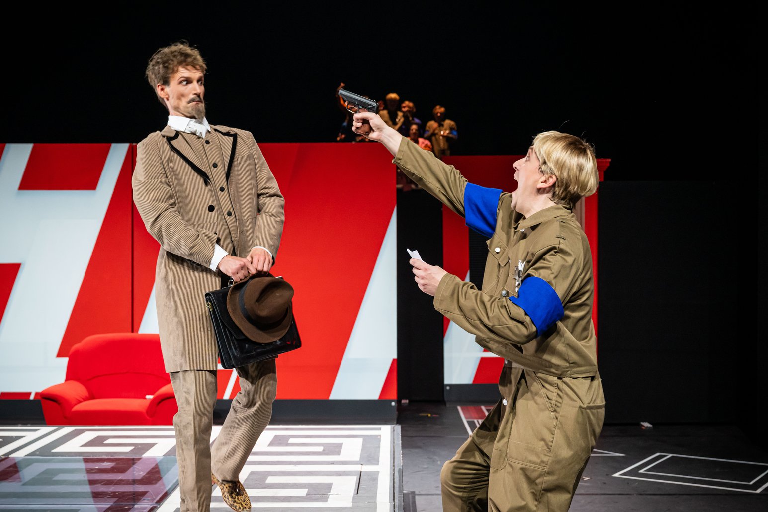 Sein oder Nichtsein (To Be or Not To Be)